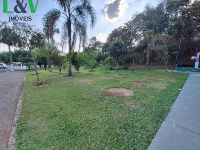 Terreno com 600m² no condomínio Terras de Vinhedo