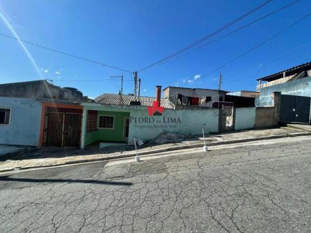 Terreno com 6 imóveis para renda na Vila Penteado