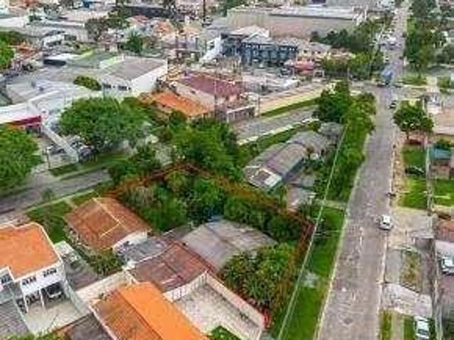 Terreno com 763 Metros,com 2 frentes no Boqueirão Curitiba/PR
