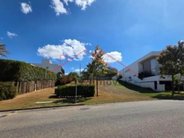Terreno com 768 m² Condomínio Alphaville Nova Esplanada 2