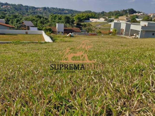 Terreno com 800 m² á venda, Condomínio Village Araçoiaba