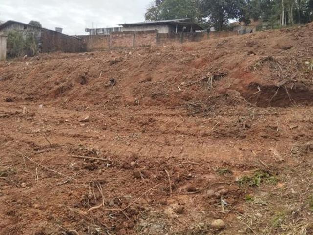 Terreno Com 829,62m², Ampla Frente 21,63 Metros, Escriturado e ótimo preço!