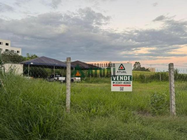 TERRENO COM 909,25m² A VENDA NA REGIÃO OESTE
