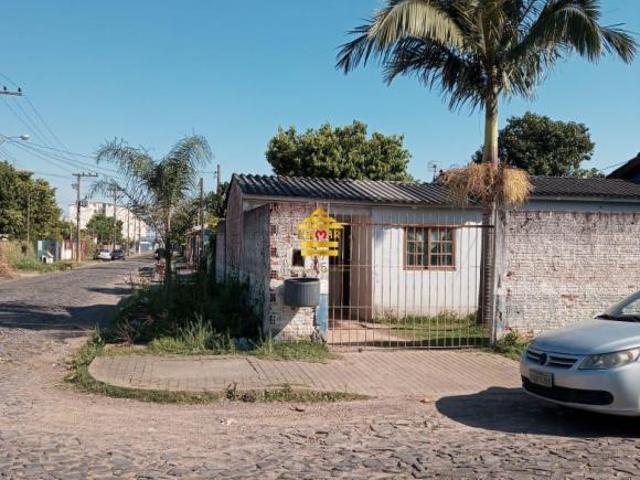 Terreno com 02 casas
