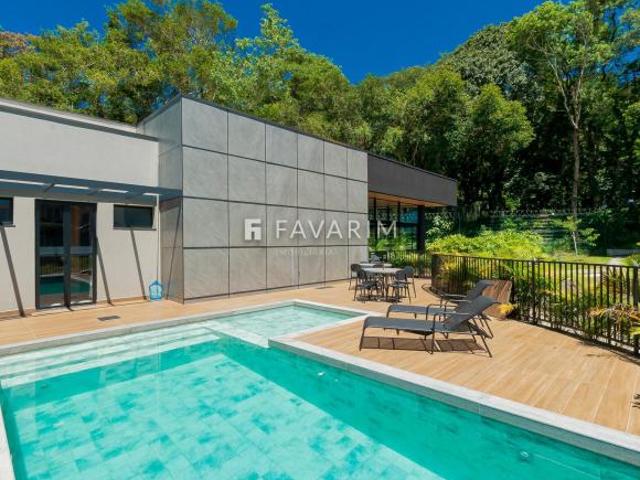 Terreno com 116m² à venda em condomínio fechado em