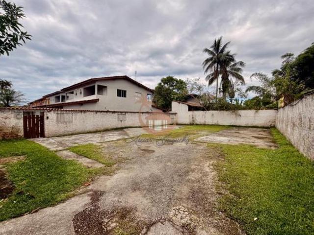 Terreno com 11 flats para VENDA na praia de Juquehy. Próximo do centrinho comercial e praia