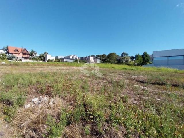 Terreno com 1200m²