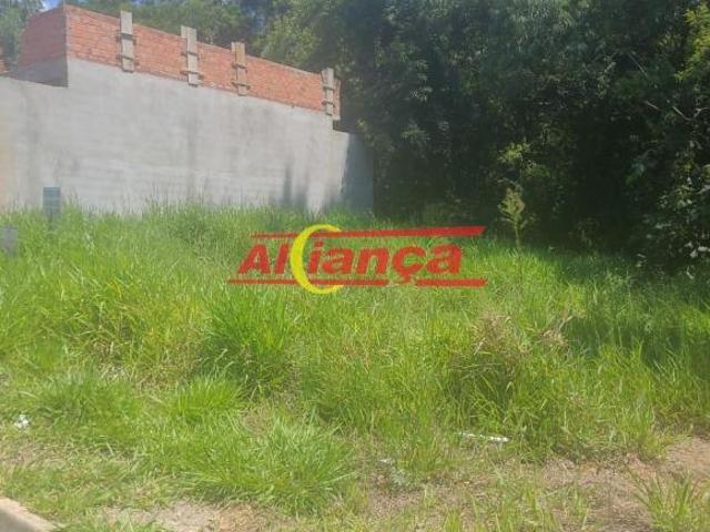 Terreno com 140 metros