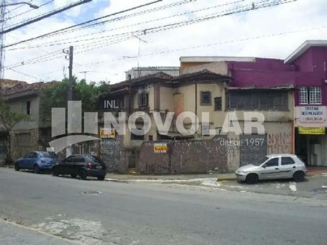 Terreno com 150 metros quadrados de área total em Santana