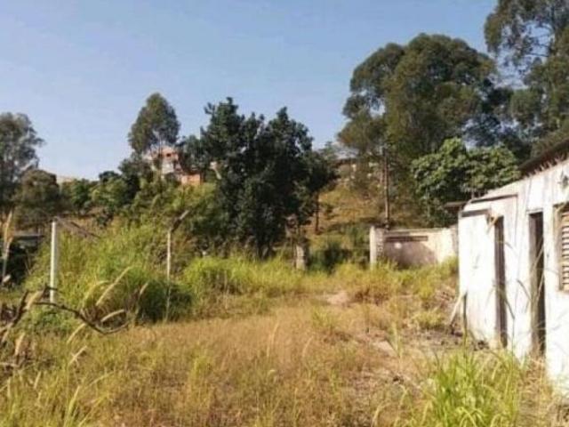 Terreno com 1550 M²