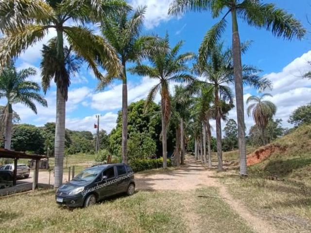 TERRENO COM 15,6 ha EM ITAÚNA