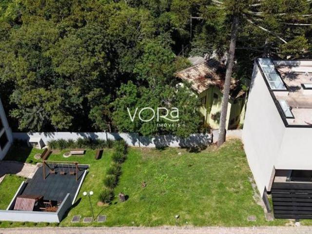 Terreno com 193m² em Condomínio à venda por R$ 580.000,00 com projeto