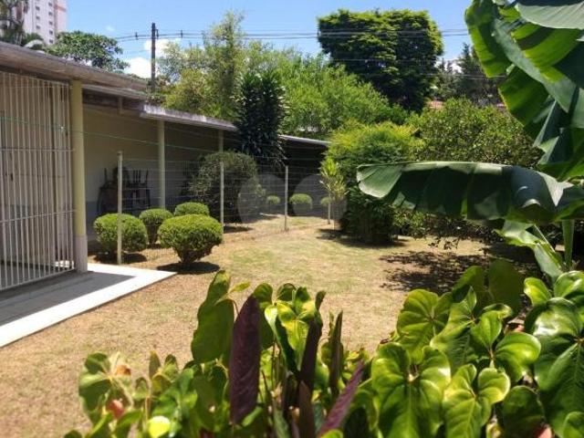 Terreno com 1 quarto à venda em Campo Grande, São Paulo