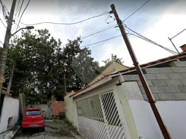 Terreno com 1 quartos à venda em Chora menino SP