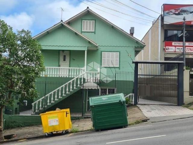 Terreno com 1.100m² no Bairro Nossa Senhora de Louredes em Caxias do Sul