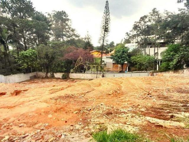 Terreno com 1.224m2 no Jardim Marajoara