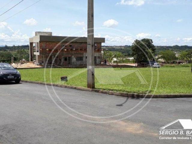 Terreno com 1.342,56 m² em Condominio com Lazer á venda Caldas Novas