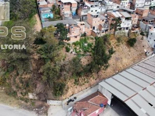 Terreno com 1.457,65 m², Pq. Edu Chaves, excelente para investidor, ideal para a construção de um