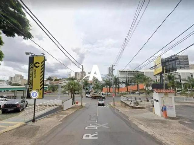 Terreno com 1.728m² à venda no Vigilato Pereira