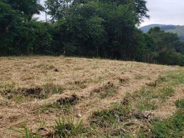 Terreno com 2000m2 à venda no bairro Batatuba em Piracaia