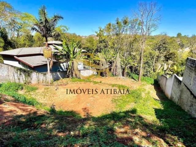 Terreno com 2040 m2 em Atibaia