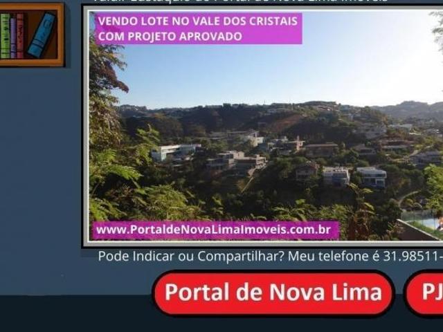 Terreno com 20 metros de frente e um projeto aprovado para casa de 600 m²