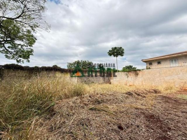 TERRENO COM 250M² A VENDA NA ZONA SUL
