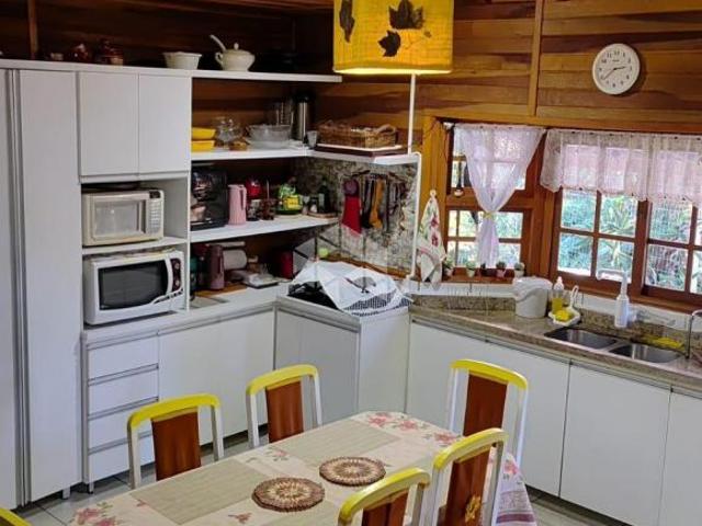 Terreno com 2 casas no bairro Alpes Verde Canela
