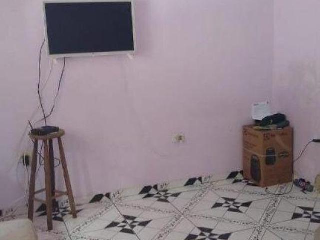 TERRENO COM 2 casas.casa 1° quarto, sala, cozinha, banheiro, casa 2° quarto, sala, cozinha, banhei