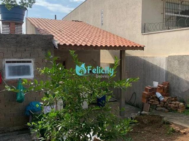 Terreno com 2 casas com 81m2 na Vila Guedes