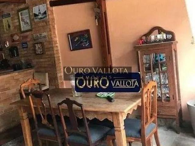 Terreno com 2 Casas com Churrasqueira com 540m²