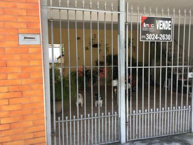 Terreno com 2 Casas de 2 Quartos Cada para Venda na Vila Ipojuca