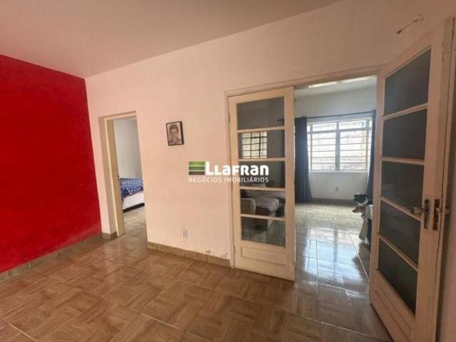 Terreno com 2 casas Embu das Artes