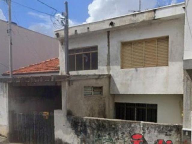 TERRENO COM 2 CASAS
