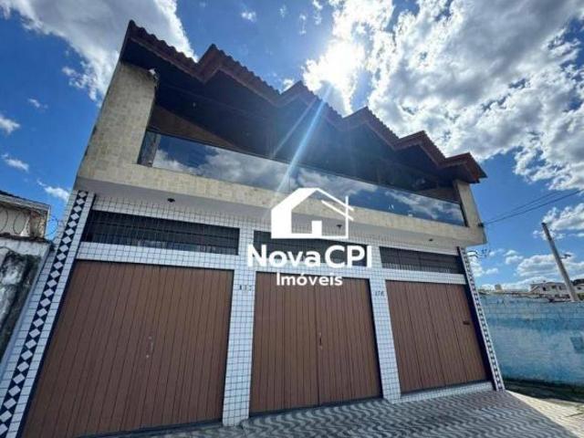 Terreno com 2 Residências Independentes em Catiapoã – São Vicente