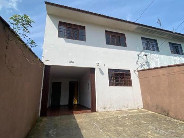 Terreno com 2 Sobrados Casa nos Fundos no Atuba, Espaço e Localização Privilegiada