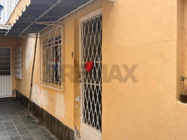 Terreno com 2.817 m² e 3 Casas no Bairro Progresso, Juiz de Fora