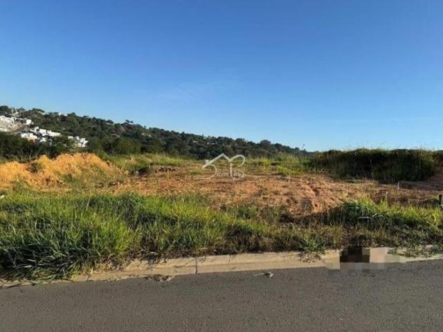 Terreno com 300m2 à venda no Condomínio Clube Casa do Lago Indaiatuba