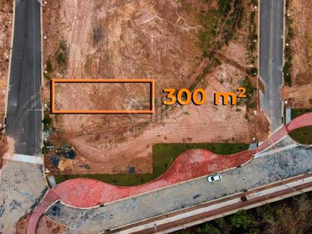 Terreno com 300m² no Condomínio Florais Safira