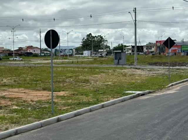 Terreno com 311,30 m² plano pronto para construir, Bela Vista