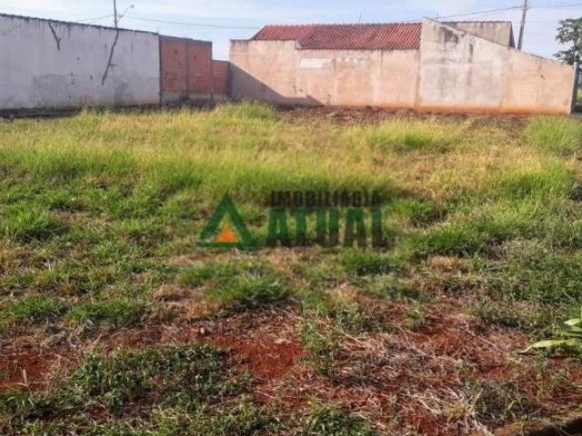 Terreno com 327,64m² na cidade de Rolândia