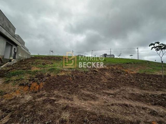 Terreno com 348m2 no Condomínio Terras Alpha Bairro Urbanova