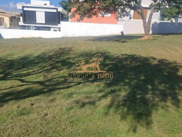 Terreno com 360 m² à venda Condomínio Villa Verona Cajuru do Sul