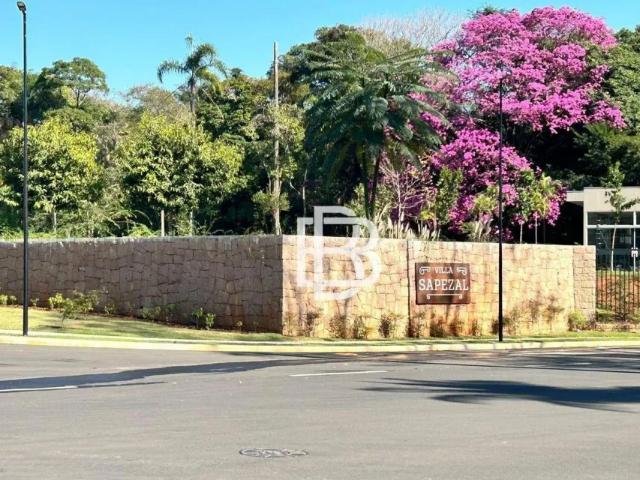 Terreno com 360m2