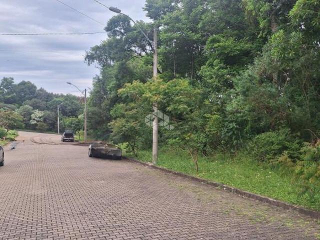 Terreno com 370,50 m2 em área arborizada residencial na serra gaúcha