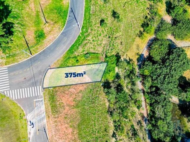 Terreno com 374m² à venda por R$ 175.000,00 Cond. Alto da Floresta Bom Jesus dos Perdões/SP
