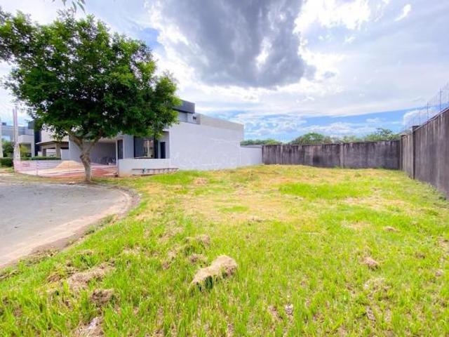 Terreno com 388m²