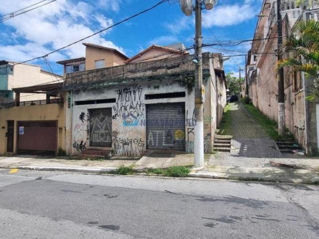 Terreno com 3 casas e 1 Salão pra reforma geral! Próximo ao Hospital Saboya, Metrô Jabaquara