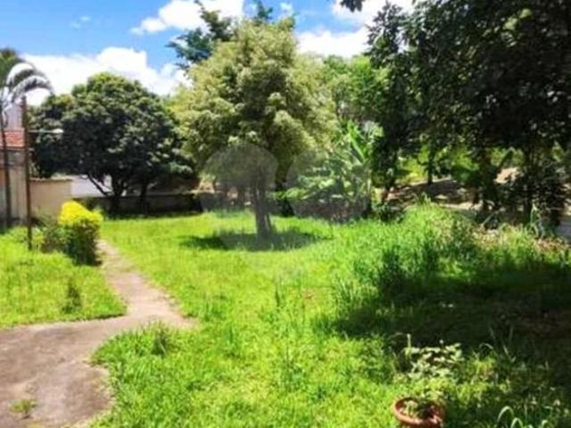 Terreno com 3 quartos à venda em Vila mazzei SP