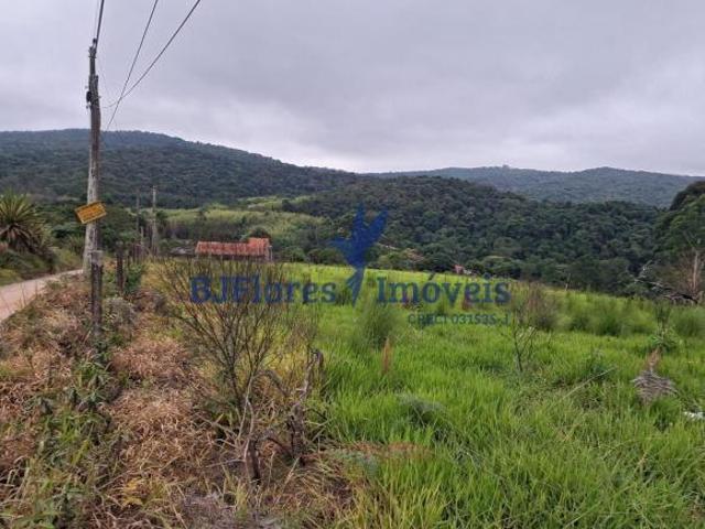 Terreno com 3.500m² á venda no bairro Canguera em São Roque
